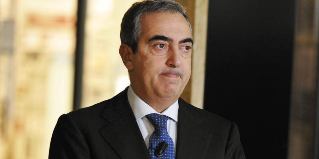 Maurizio Gasparri il nuovo opinionista di Sanremo 2016 - Novella 2000