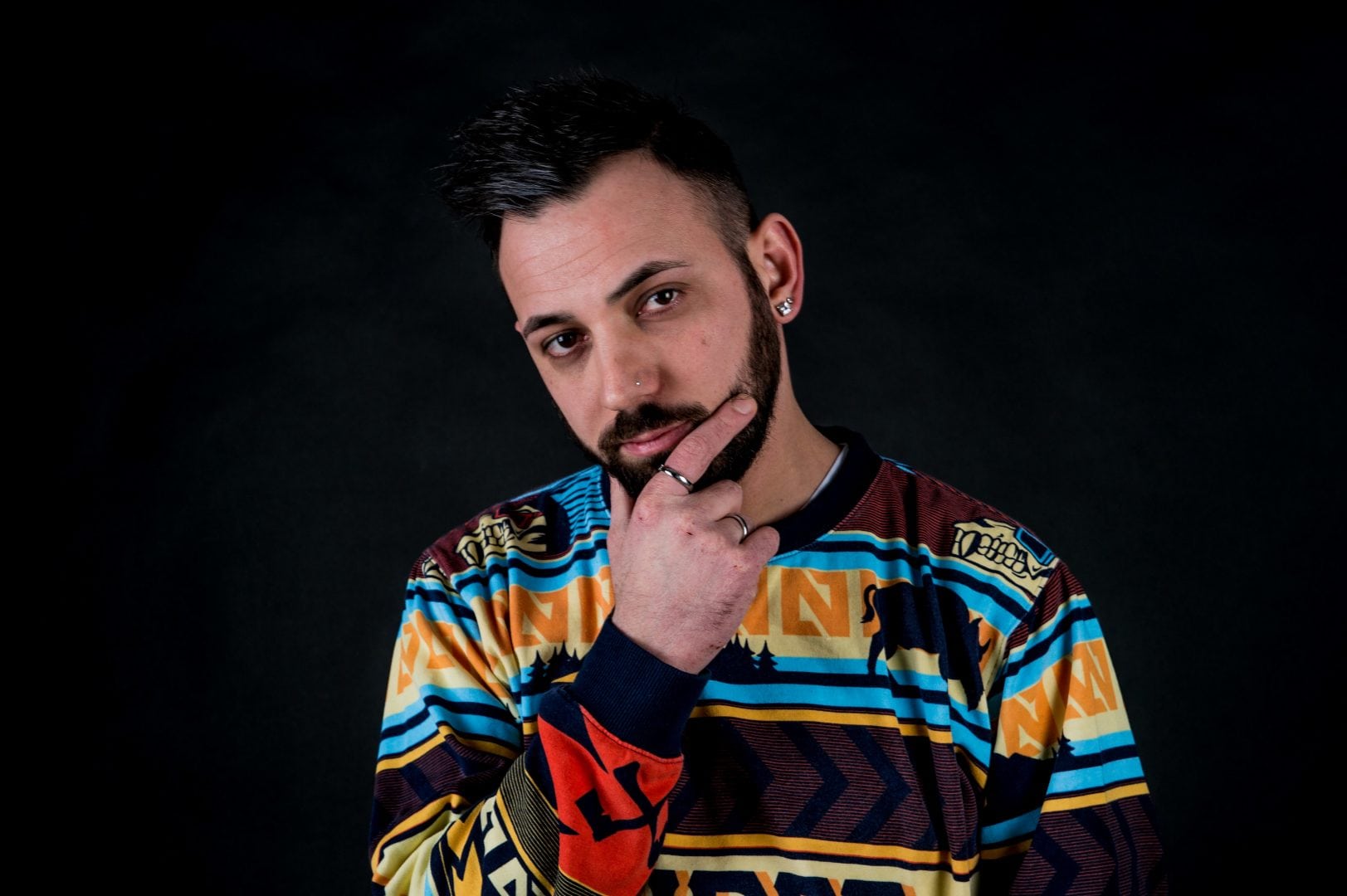 Il nuovo singolo di Endi è già un successo! - Novella 2000