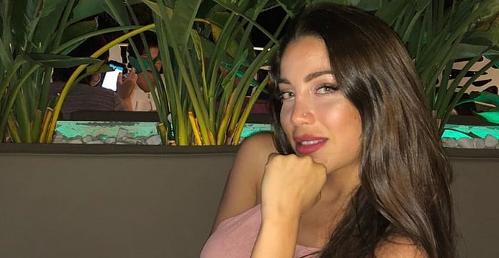 Chi è Viviana Vizzini: corteggiatrice Uomini e donne amica di Mara Fasone