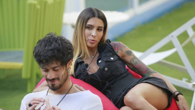 Erica Piamonte annuncia la fine della relazione con Gaetano Arena