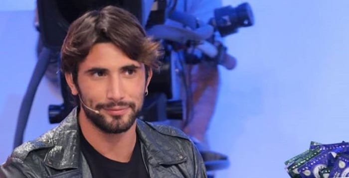 Carlo Pietropoli tronista a Uomini e donne: chi è, età, lavoro, Instagram Carlo Pietropoli tronista a Uomini e donne: chi è, età, lavoro, Instagram