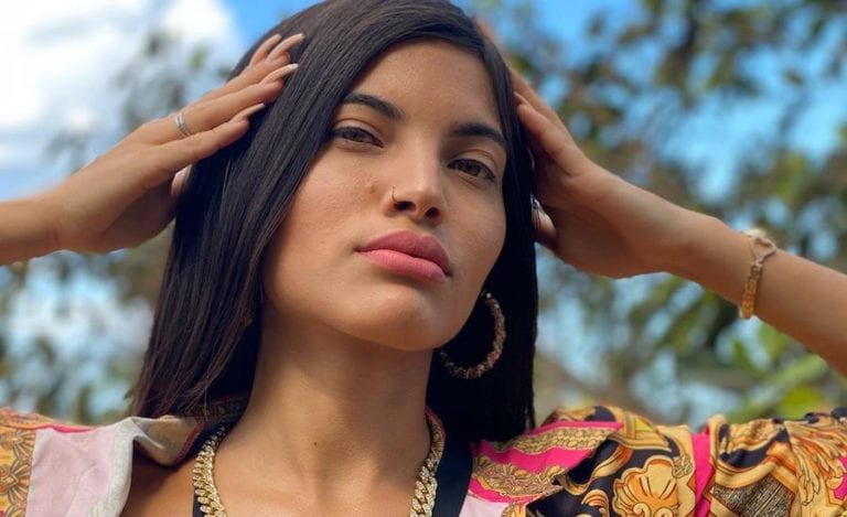 Moraima Perez: la modella si spoglia a sostegno della sua Cuba