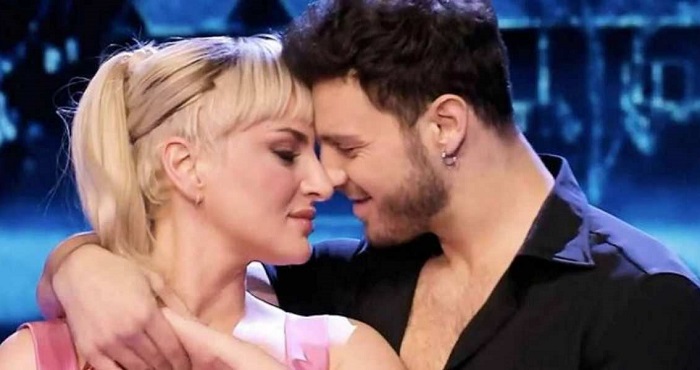 Arisa e Vito Coppola storia finita: lei fa una richiesta esplicita
