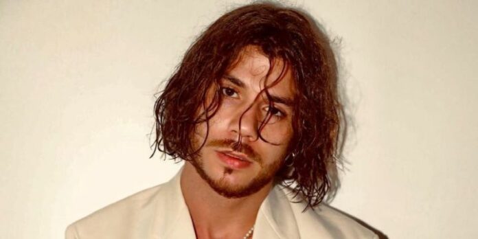 Chi è Simone Arena? Età, vita privata e Instagram