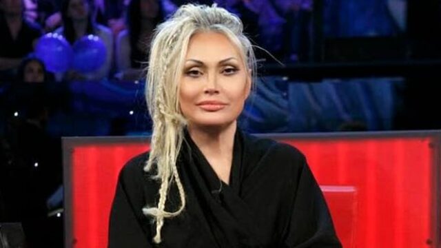 Anna Oxa Partecipa Al Festival Di Sanremo Per La 15esima Volta