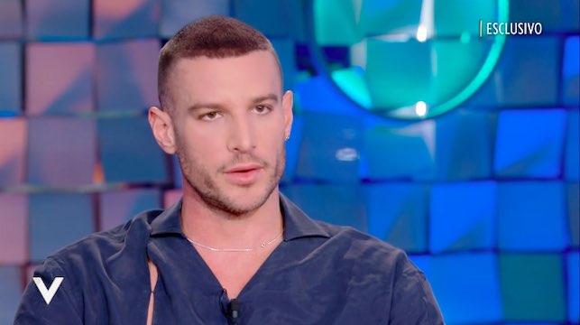Alex Di Giorgio rivela a Verissimo: "Costretto a fare coming out"