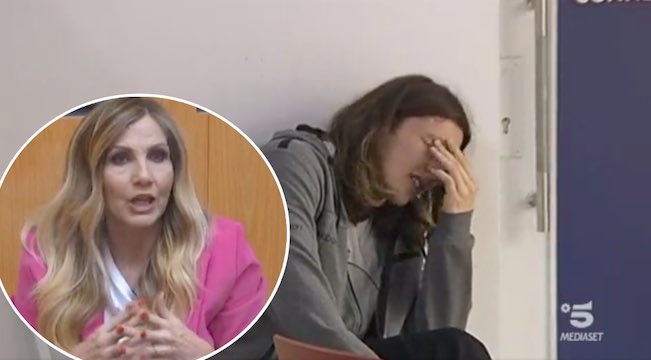 Amici 22, Cricca si becca la ramanzina da Lorella e crolla in lacrime