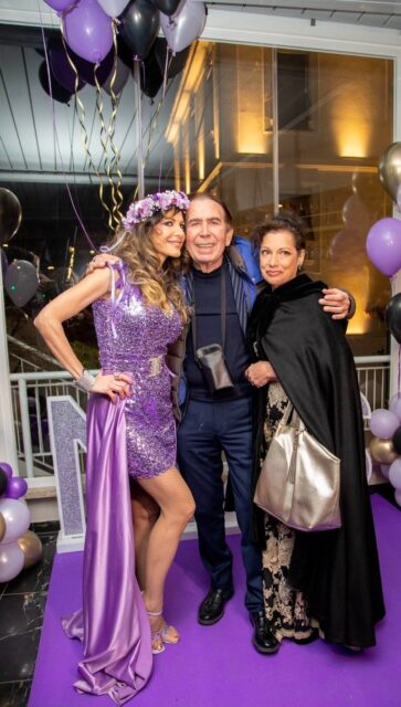 Le nozze viola di Maria Monsè con il ritorno di Perla Maria