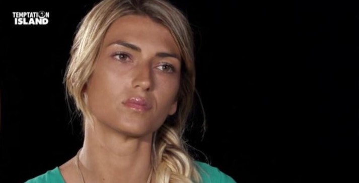 Temptation Island, ex concorrente ricoverata d'urgenza in ospedale
