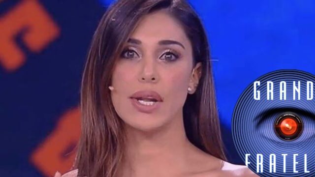 Belen Rodriguez, ex gieffino esulta per il suo addio a Mediaset