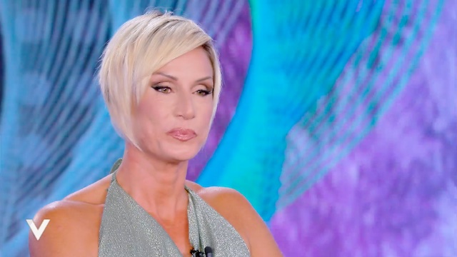 Annalisa Minetti a Verissimo: Annalisa Minetti a Verissimo: