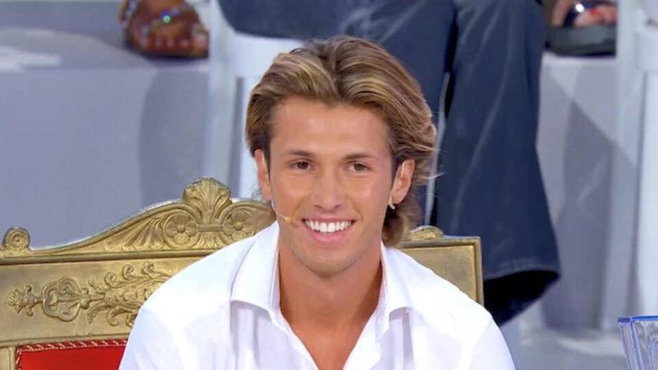 Brando di Uomini e Donne ha una famiglia di volti noti: chi sono