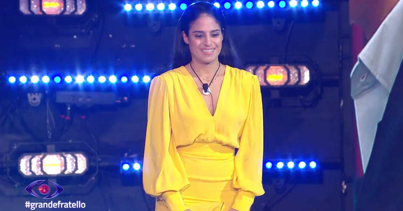 Perla Vatiero, quanto costa l'abito che indossa stasera al GF Perla Vatiero, quanto costa l'abito che indossa stasera al GF