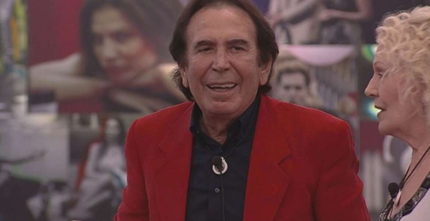 Giucas Casella racconta di aver avuto esperienze omosessuali