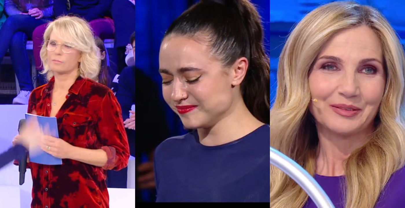 Maria De Filippi consola Lucia dopo il suo ultimo posto in classifica