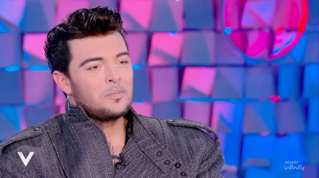 No | Stash non è un nome d’arte! Il frontman dei The Kolors si chiama ...