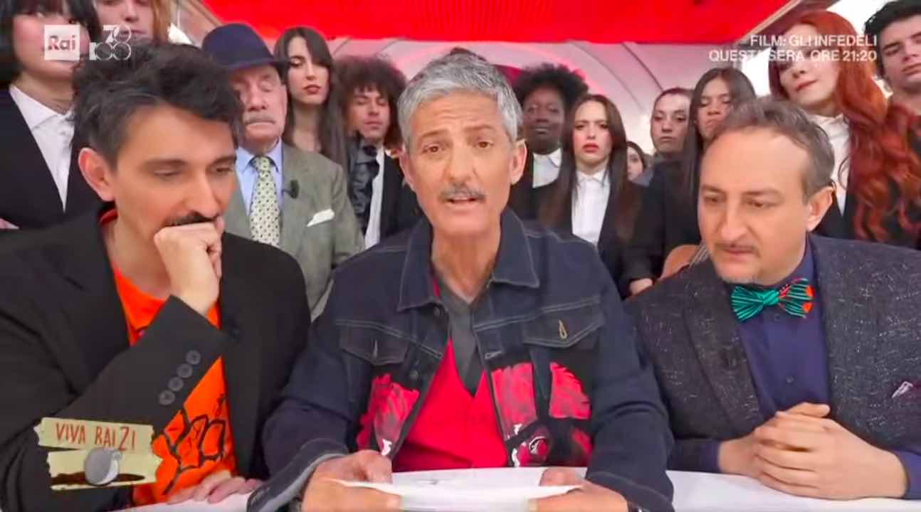 Fiorello a Viva Rai 2 torna sul futuro di Amadeus (VIDEO) Fiorello a Viva Rai 2 torna sul futuro di Amadeus (VIDEO)