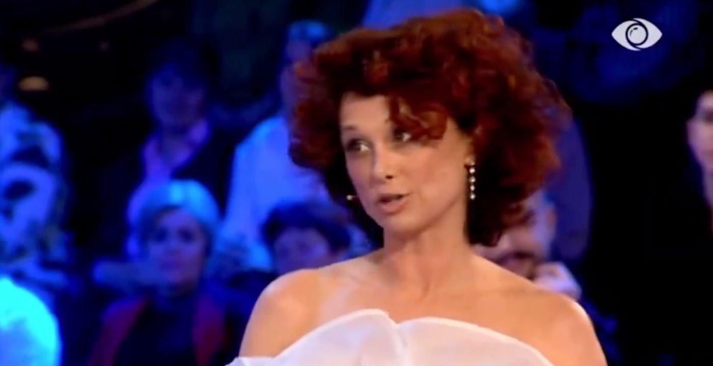 Beatrice Luzzi apre le porte al Grande Fratello come opinionista Beatrice Luzzi apre le porte al Grande Fratello come opinionista