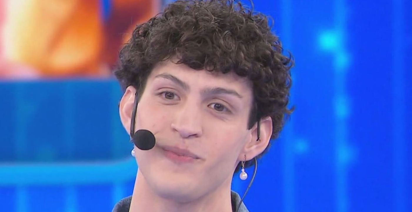 Mida conquista il Doppio Disco di Platino con Rossofuoco